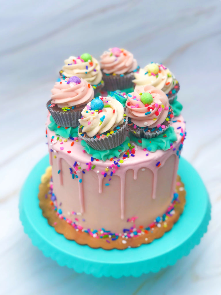 🧁 Vanilla Drip Cake🠞Customize Color – Cravings Alisha's Cupcakes